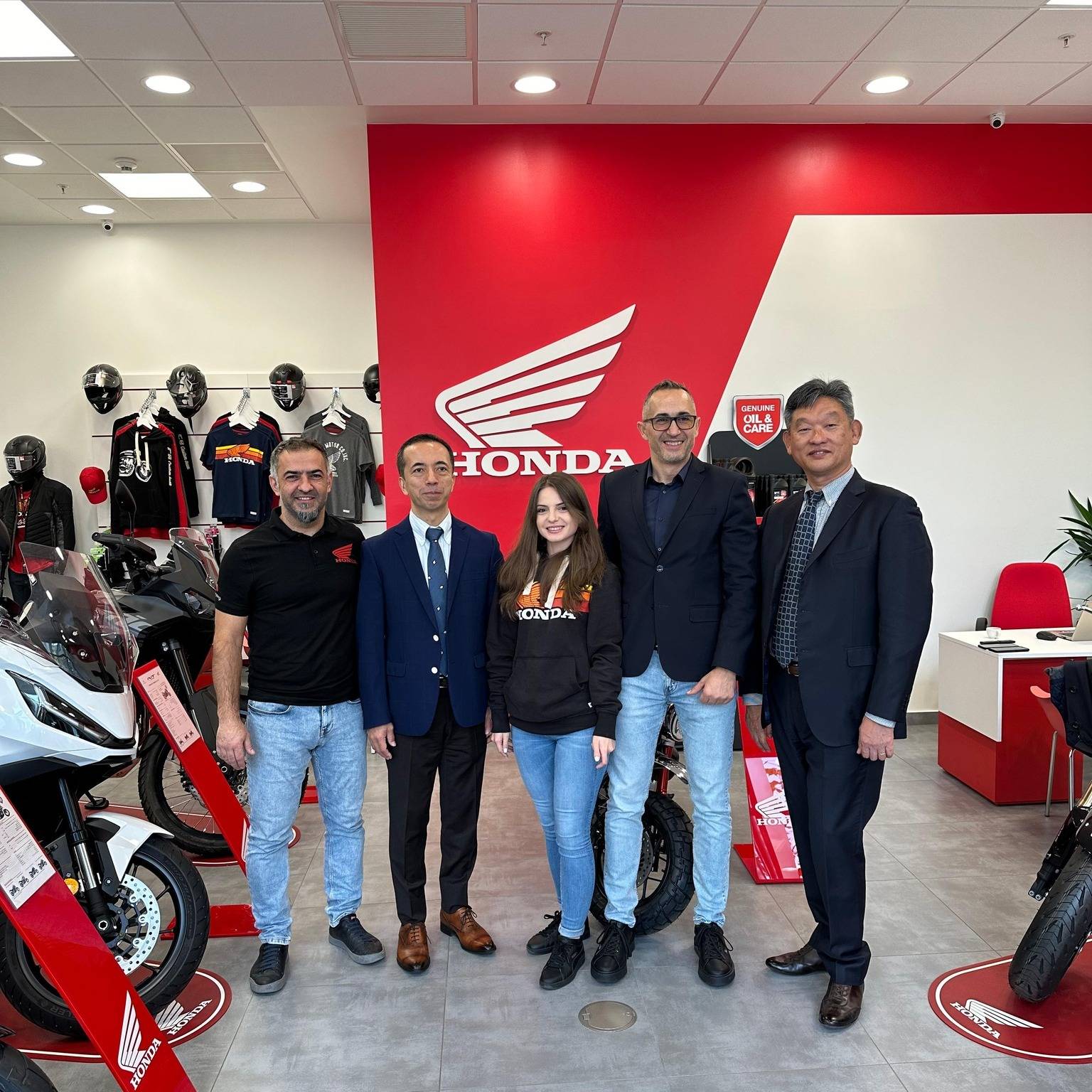 Retrospectiva pe două roți a anului 2023, la Honda Moto by Asko Group ...